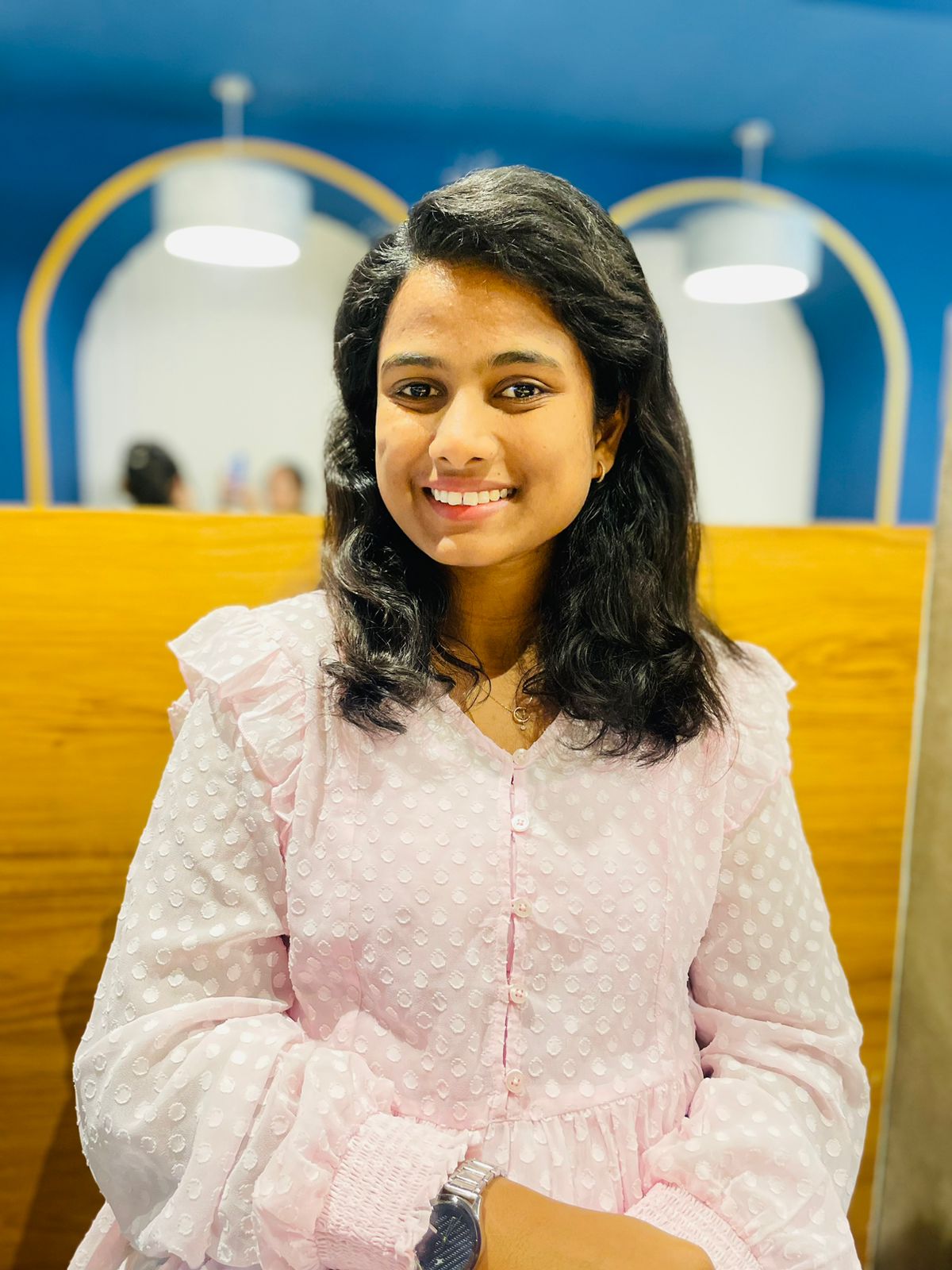 About Us – Rashmi Cherian